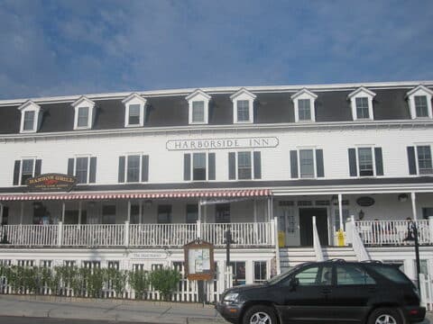 Historic Rhode Island Hotel to be Demolished After Extensive Fire ...