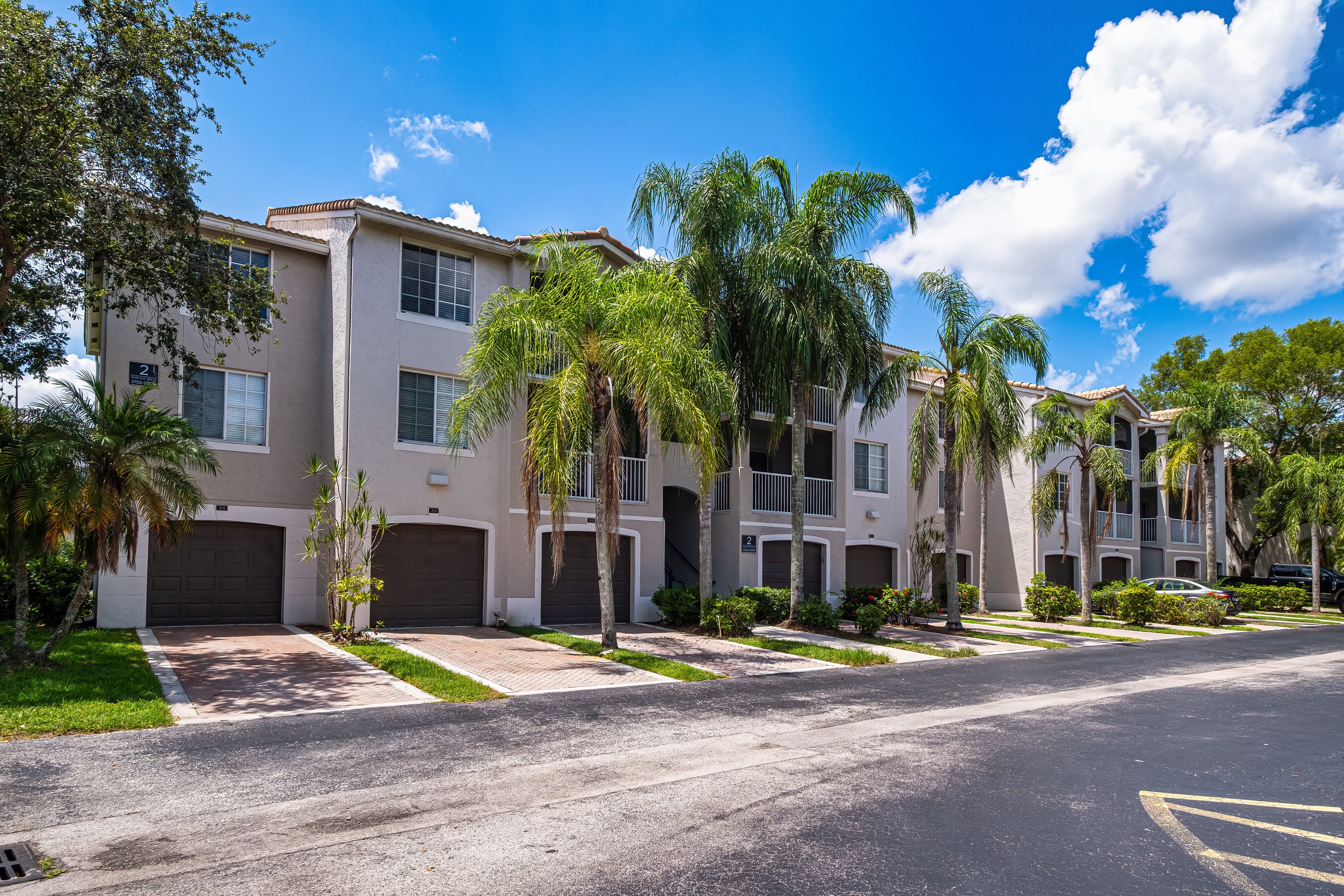FCP Acquires 400-Unit Florida Multifamily Community | Weekly Real ...